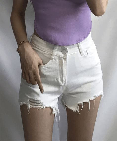3col 반짝특가 데님 숏 밑단헤짐 반하이웨스트 찢청반바지 빈티지반바지 여성청반바지 청숏팬츠 데님숏팬츠 헤짐반바지 트임반바지 밑단헤짐 밑단트임 빈티지스타일 에이블리