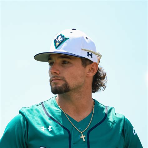 Jayson Arendt Outfielder North Carolina Wilmington Seahawks Nil