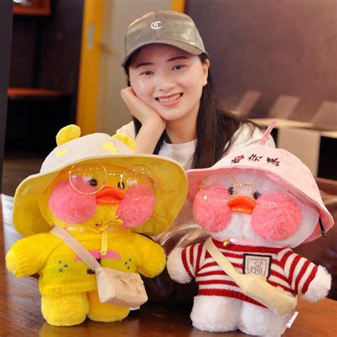 Rental 30cm Leuke Lalafanfan Cafe Eend Knuffel Gevuld Soft Kawaii Eend Pop Dier Kussen