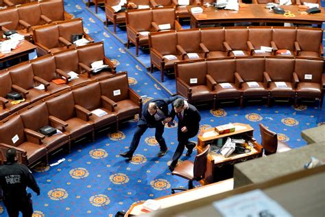Jan 6 Insurrection Chilling Images From Capitol Riot