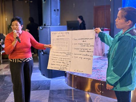 Дархан Уул аймгийн Ардчилсан нам ДАРААГИЙН ДАРХАН хөгжлийн хэлэлцүүлэг зохион байгууллаа