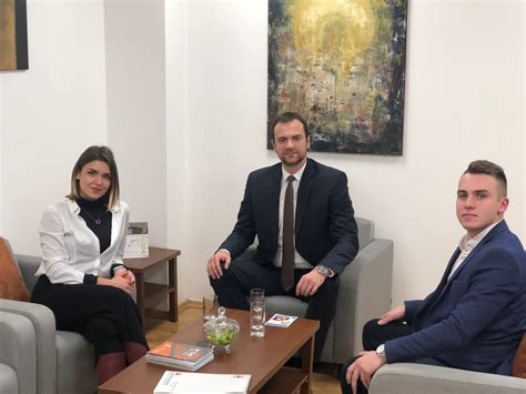 Остварена средба со директорот на КОВЗРГ г дин Даријан Сотировски Хрватски Форум