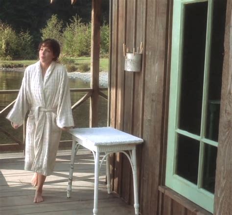 Kathleen Quinlans Feet