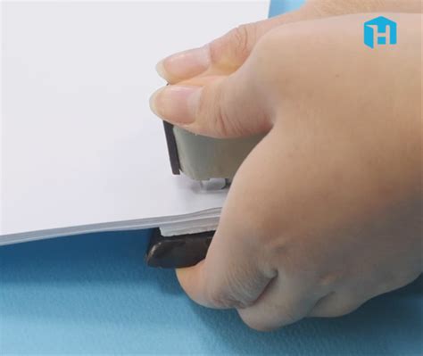 두꺼운 종이 실패 없이 스테이플러로 찍는 방법 쉐어하우스
