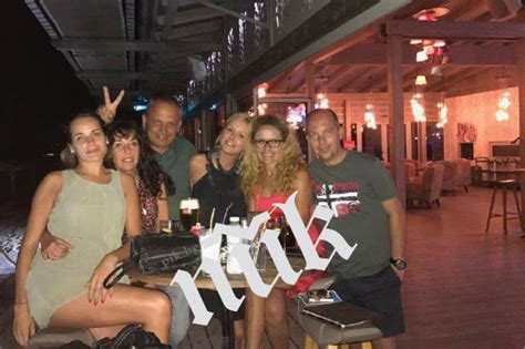 САМО В ПИК И РЕТРО Ето го семейството на Десислава Иванчева арестуваната кметица прехвърлила