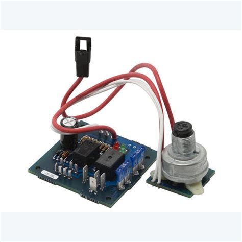 John Deere Ignition Module Am136681