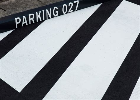 Schemata Architects Deconstructs Interior Of Jins Eyewear Shop In Japan