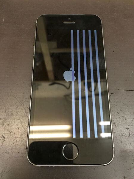 Iphoneの液晶画面に線が入った時の直し方縦線・黒い線・白い線の原因とデータを守る対処法【ipad対応・2026年版】