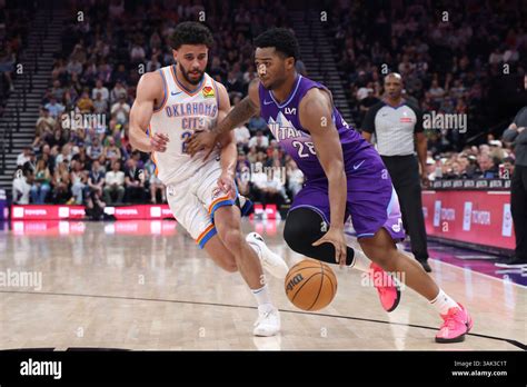 Utah Jazz Forward Brice Sensabaugh 28 Drives Against Oklahoma City