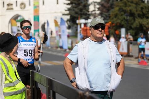 Лыжники прокатились в центре Казани Вяльбе Терентьева жара и мокрые майки в нашей галерее