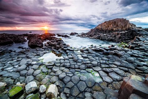 Giants Causeway Sun Setting At Giants Causeway In Northe… Flickr