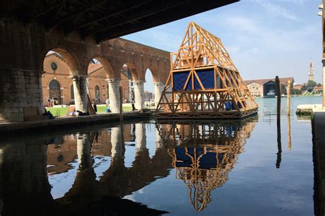 Makoko Floating System Mfs™ NlÉ