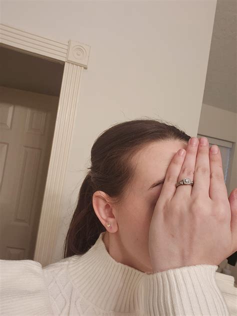 Be Honest Why Does My Hair Always Wisp R Femalehairadvice