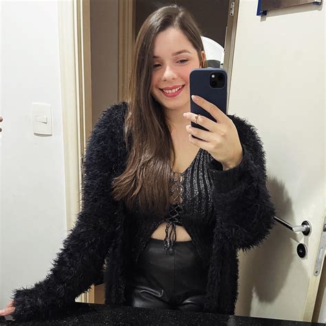 Samara Oliveira Freaksammy • Instagram Photos And Videos