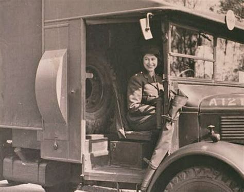 Queen Elizabeth Ii A Big Truck Driver During Wwii Has Died