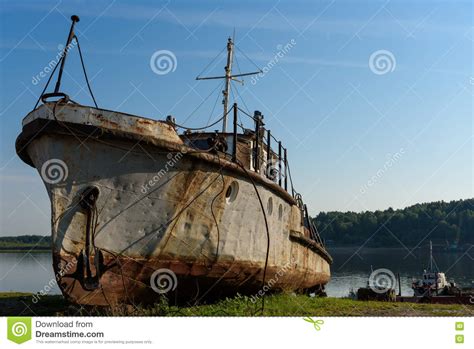 Rust Tugboat Beach Photos Free Royalty Free Stock Photos From Dreamstime