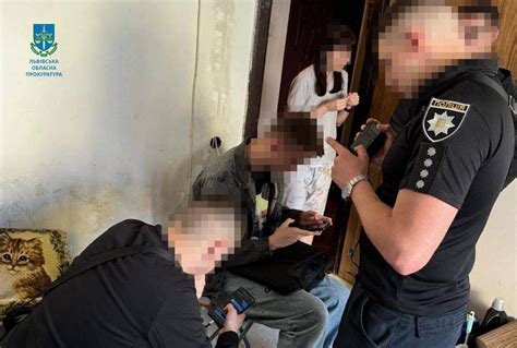 У Львові керівника благодійного фонду викрили на привласненні 1 3 млн грн