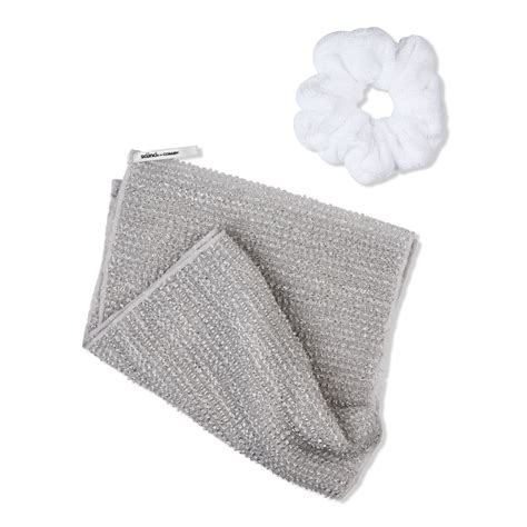 Scunci Prep Towel Scrunchie And Body Scrubber In One Color 40 Off Editorialist