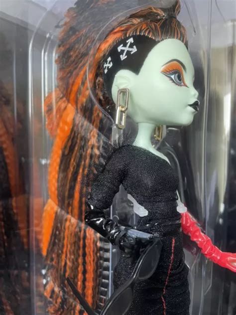 Mattel Creations Off White Monster High Electra Melody Doll Hnv17 Nrfb
