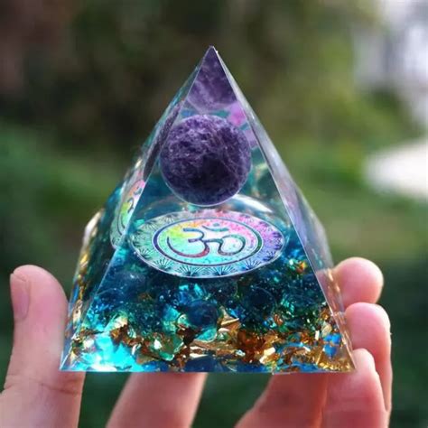 Orgone Pyramid Energy Generator With Amethyst And Peridot Crystals 2