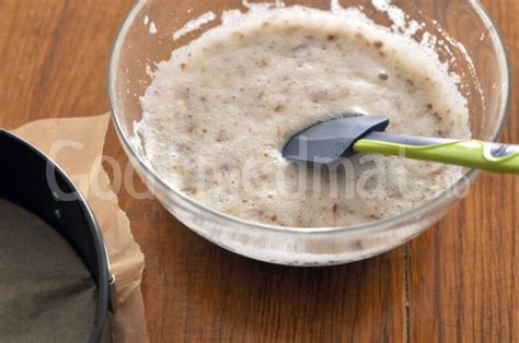 Daim kake med nøtter fra Sverige Trinn for trinn oppskrift med bilder