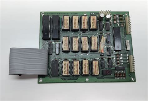 Robotron 2084 Rom Circuit Board Works Robotron 2084 Rom Circuit Board Works