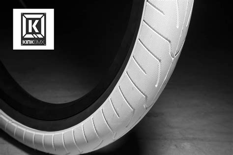 Kink Sever 24 White Black Wall Viva Bmx Shop