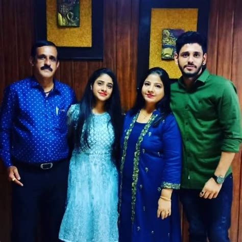 Devin Dange Devdange98 • Threads Say More