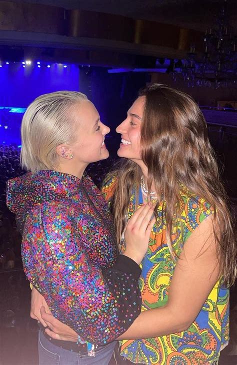 Jojo Siwa And Tiktok Star Avery Cyrus Split After Three Months Au — Australias