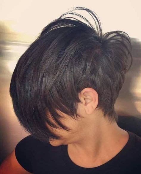 16 Top Notch Manageable Hairstyles For Thick Hair
