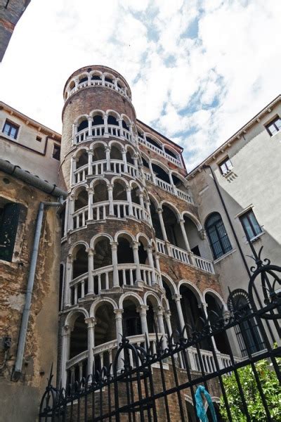 Architecture Design Tumbex