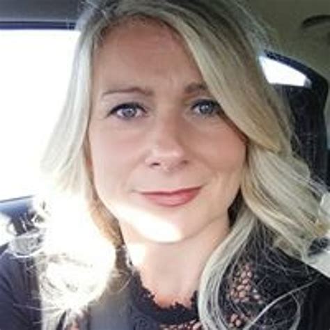 Stream Bernadette Doolan Music Listen To Songs Albums Playlists For