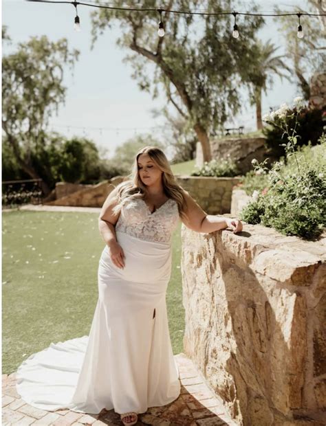 7701 Elegantlacebridal