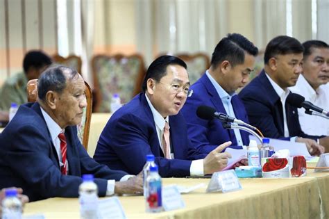 រដ្ឋបាល ខេត្ត ប៉ៃលិន និង អភិបាលខេត្ត បាត់ដំបង ប្រគល់ ទទួល លិខិត ផ្ទេរសិទ្ធិ និង កាតព្វកិច្ច