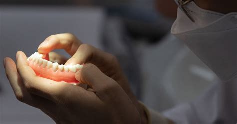 당뇨환자 치아 뽑았는데 사망법원 치과의사에 유죄 판결