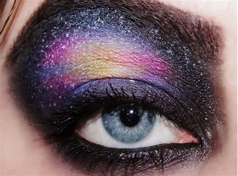 Try The Galaxy Eye Makeup To Look Like A Space Princess