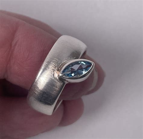 Kaunis Koru Silver Ring 18mm Kirsti Doukas Muija