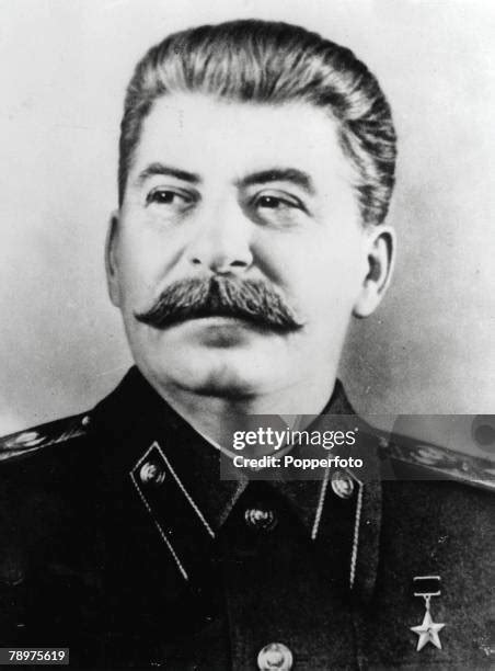 Joseph Stalin Portrait Photos And Premium High Res Pictures Getty Images