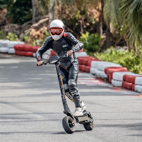 Kukirin G4 60v 20ah Battery2000w Powerful Motor Electric Scooter