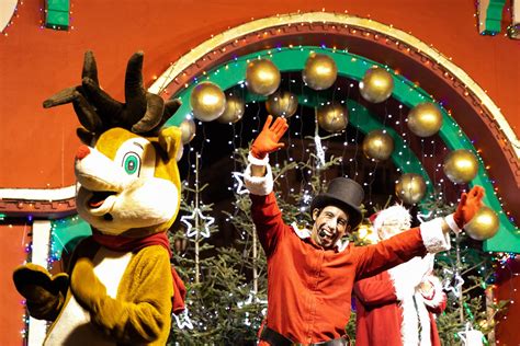 Δήμος Θεσσαλονίκης Συνεχίζονται οι «Μαγεμένες Γιορτές Parallaxi Magazine