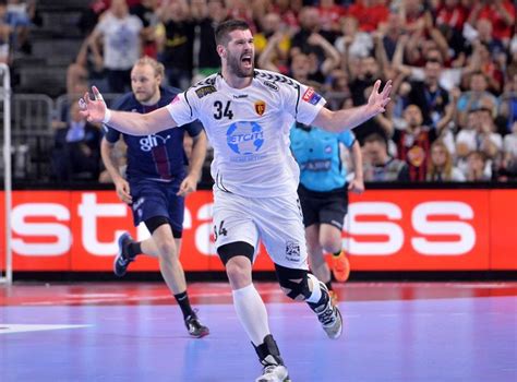 Vardar U Problemu Borozana Izujedali Psi Balkan