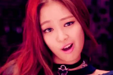 პლასტიკური ოპერაციების კულტი სამხრეთ კორეაში ფოტოები