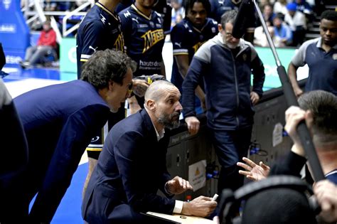 Jean Paul Besson Prend En Main Les Espoirs