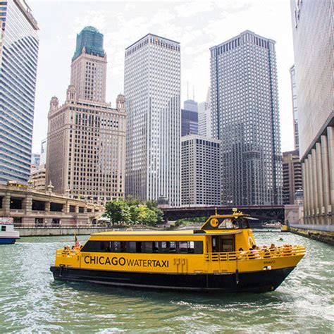 Chicago Water Taxi Ride The River Since 1962