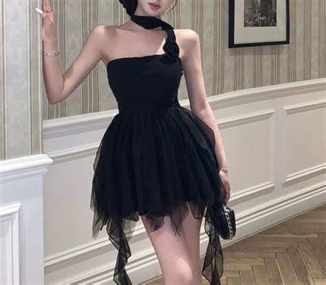 초커 튜브탑 미니 원피스 타이 끈 미니 원피스 탱크탑 미니 원피스 백조 원피스 샤 원피스 Bj 여캠 방송 홀복 클럽 파티룩 초커 원피스 튜브탑 원피스 탱크탑 원피스 까멜리아