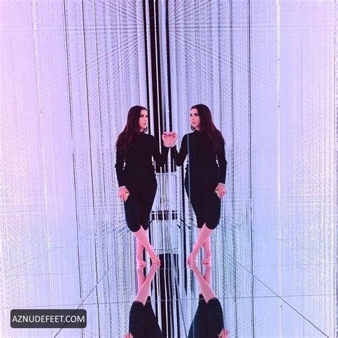 Madison Sinclair Feet Aznudefeet