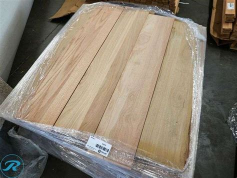 74 Pieces Of Solid Red Oak Stair Risers 7 Roller Auctions