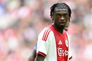 Opeens Bijzonder Nieuws Over Ajax En Mokio Soccernewsnl