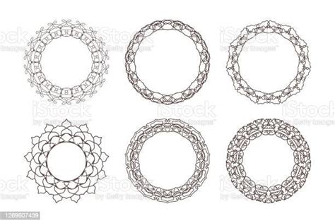 흰색으로 격리된 윤곽선 프레임 집합입니다 테두리 를 색칠합니다 벡터 에너지 선의 교차점입니다 횡단 선 교차 원입니다 Eps 10 낙서 드로잉에 대한 스톡 벡터 아트 및 기타