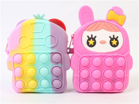 مشخصات،قیمت و خرید کیف سیلیکونی دخترانه مدل پاپ ایت دلبند